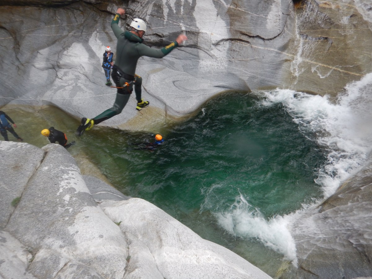 Canyoning à Gondo – Altitude-positive.net